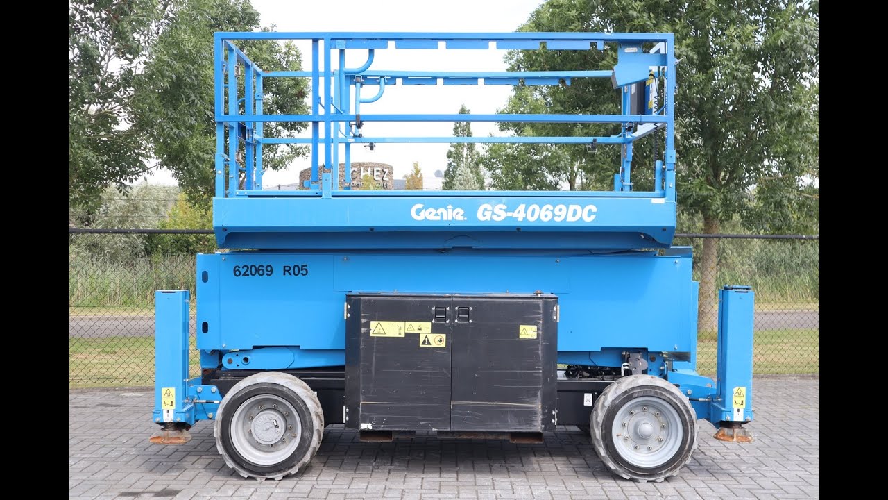 Genie GS-4069DC REF: 112742 - YouTube