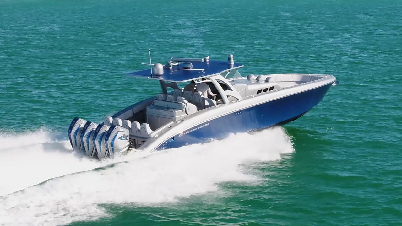 Midnight Express 43’ Solstice Powered By Quad 450R’s Mercury Marine ...