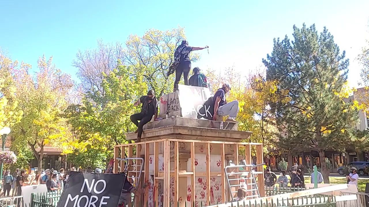 Indigenous Day Santa Fe NM October 12 2020 Santa Fe Fe Plaza Obelisk ...
