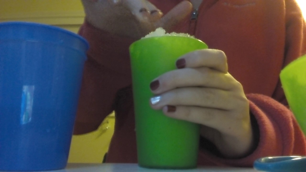 How to make snow out of dipers - YouTube