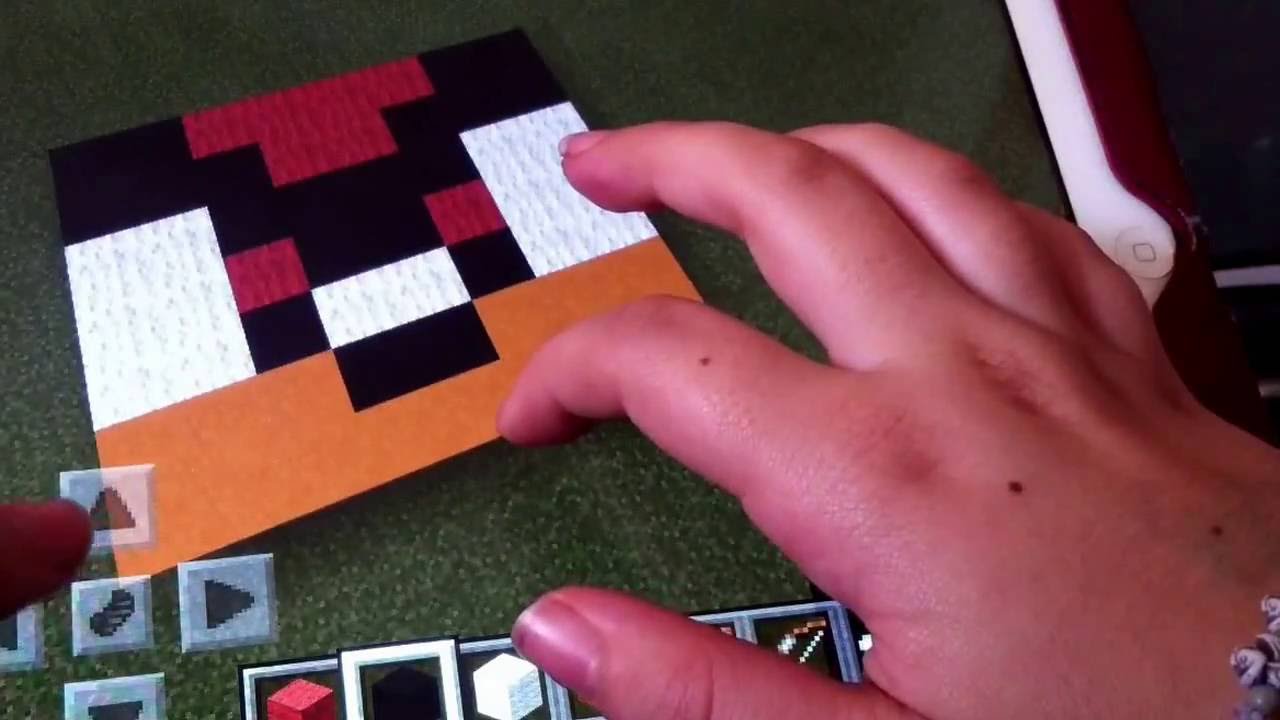 How to build a shadow the hedgehog statue (2D) in minecraft - YouTube