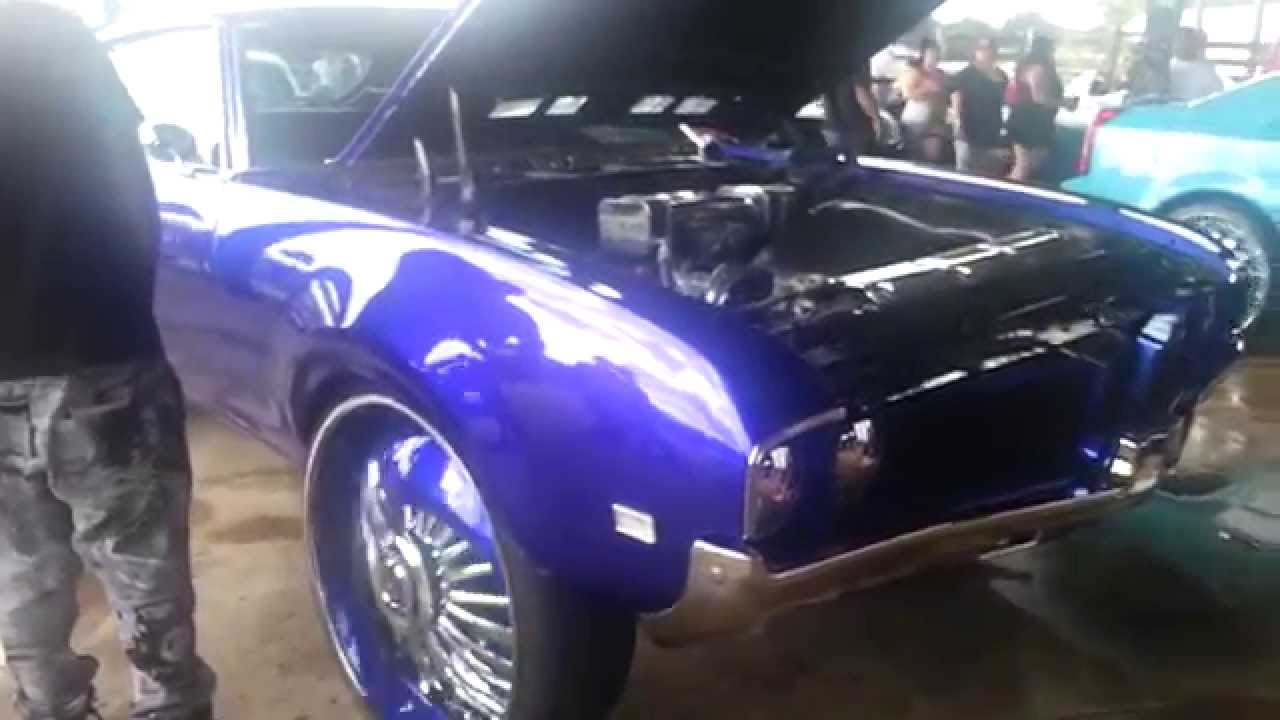 Riding Big Car Show 2014 OLDSMOBILE CUTLASS on Big 32 Inch Rims on Cars ...