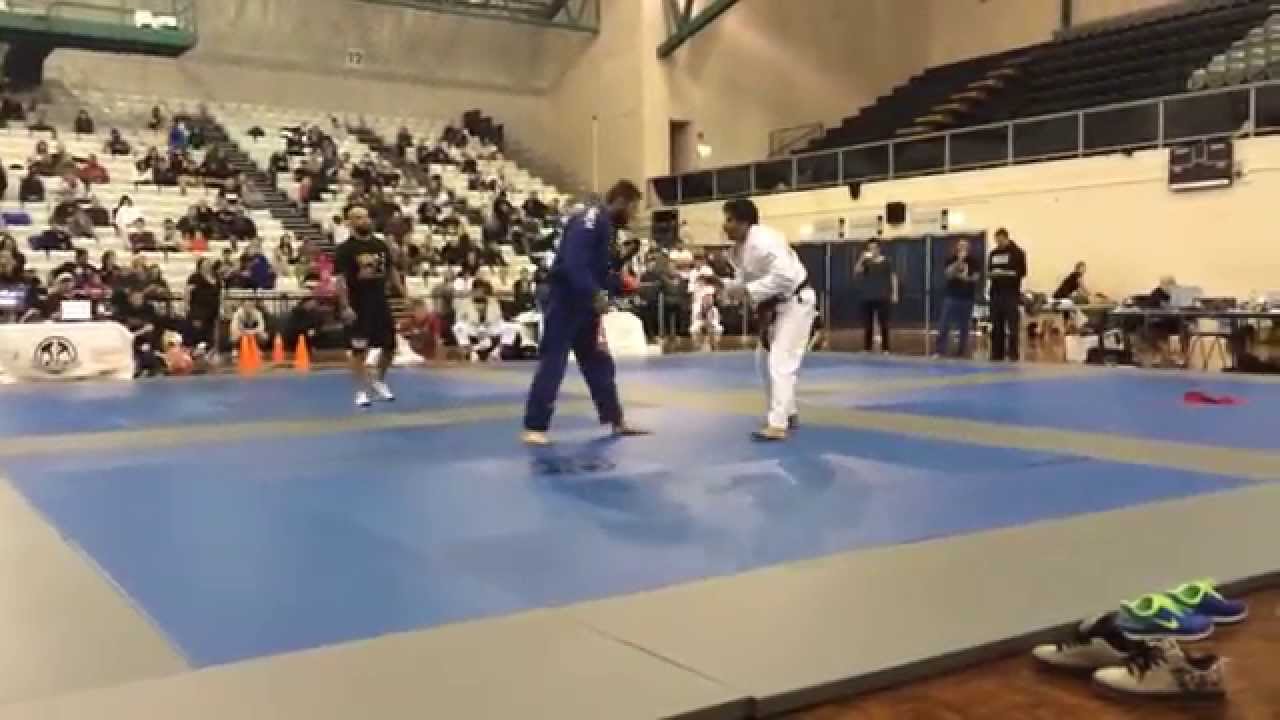 Dan Digby vs Rafael Turnbull | Auckland Jiu Jitsu GI 2014 - YouTube