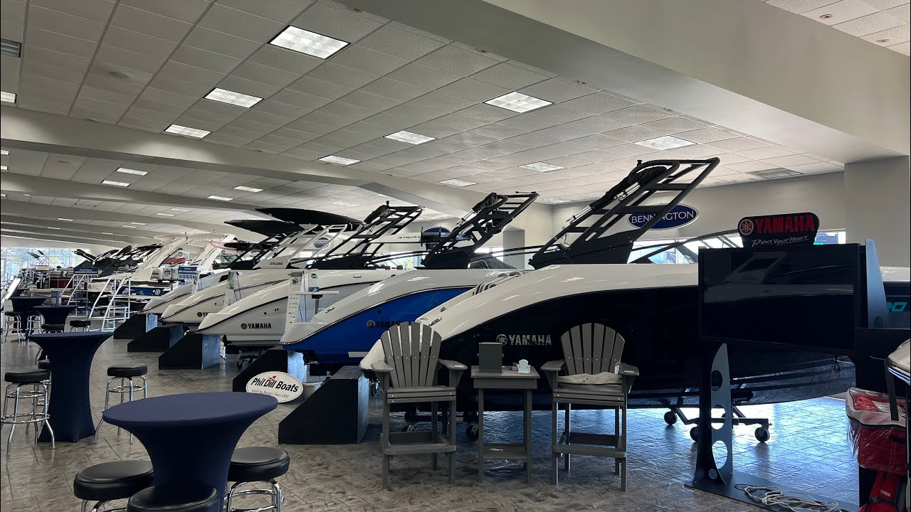 New Boat Showroom Set Up - YouTube