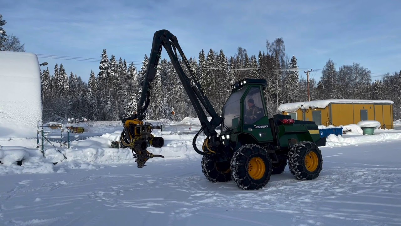 Köp Skördare Timberjack 570 Lillebror på Klaravik - YouTube