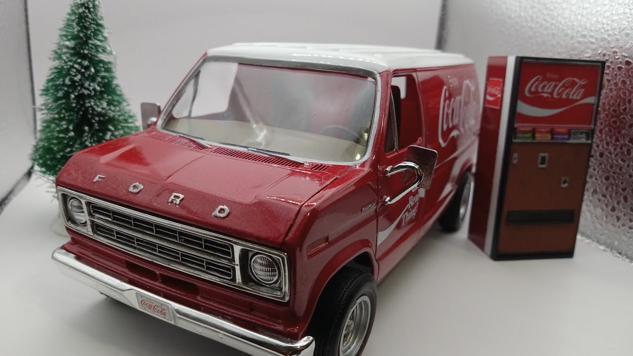 AMT 77' Coke Van - YouTube