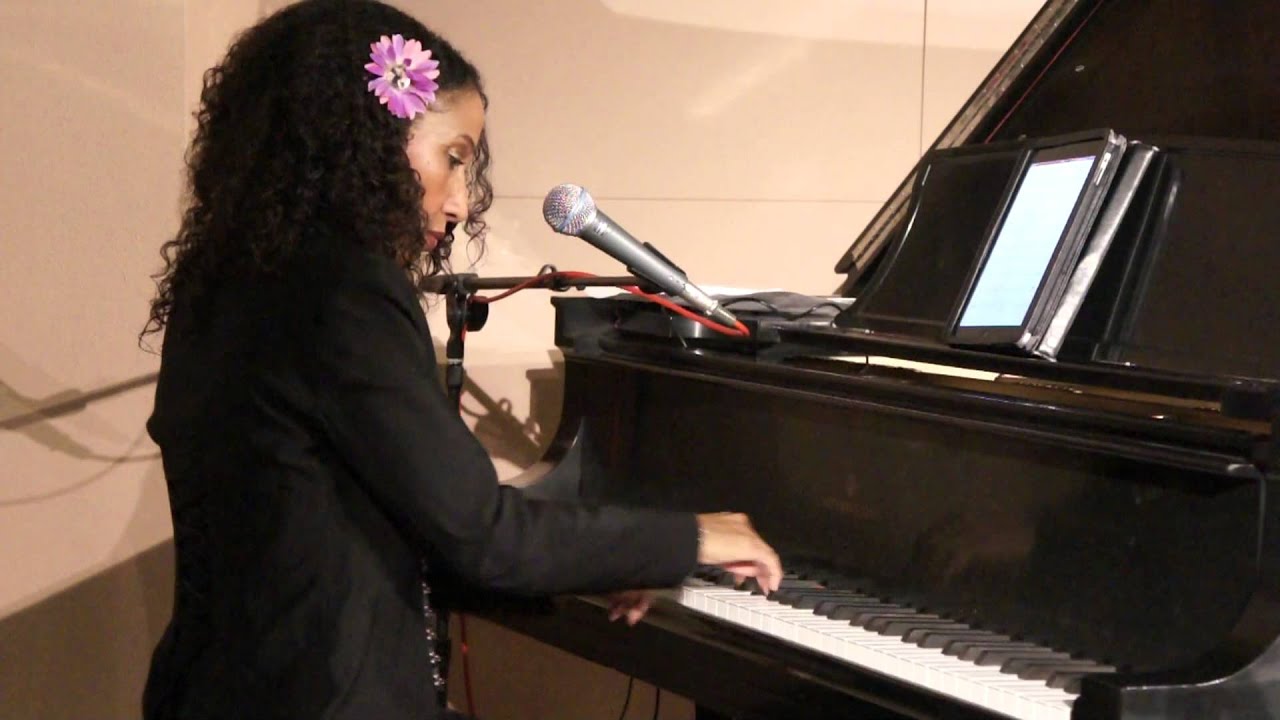 Victoria Theodore, Piedmont Piano Co. Oakland - YouTube