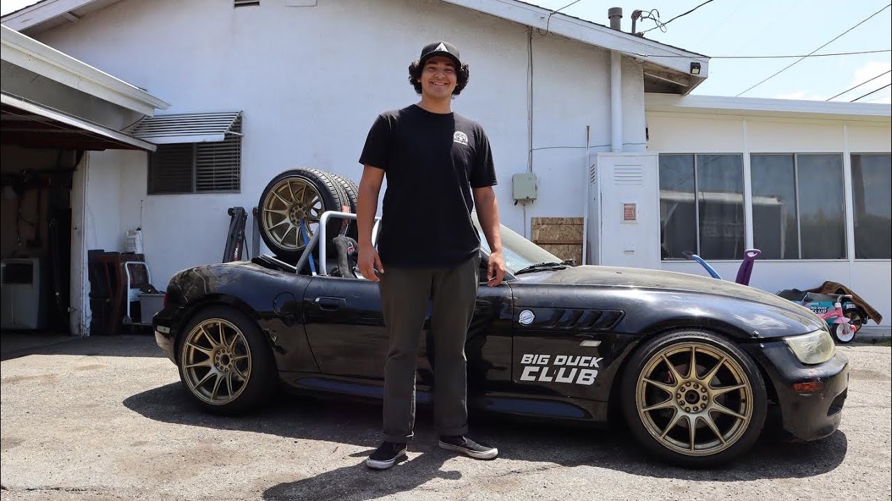 FIRST LOOK at my new BMW Z3 drift car that KEVIN HART DROVE??? (Plus ...