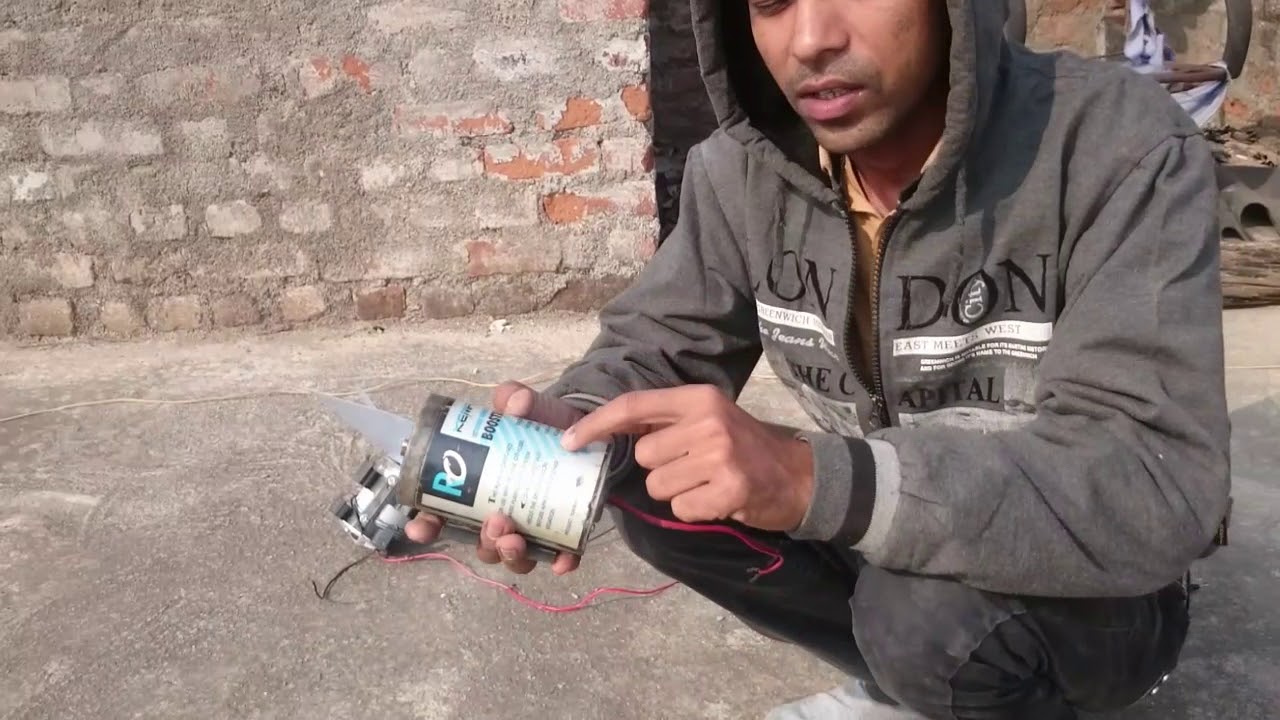 How to make homemade generator ||12 v Battery Charge By RO Moter - YouTube