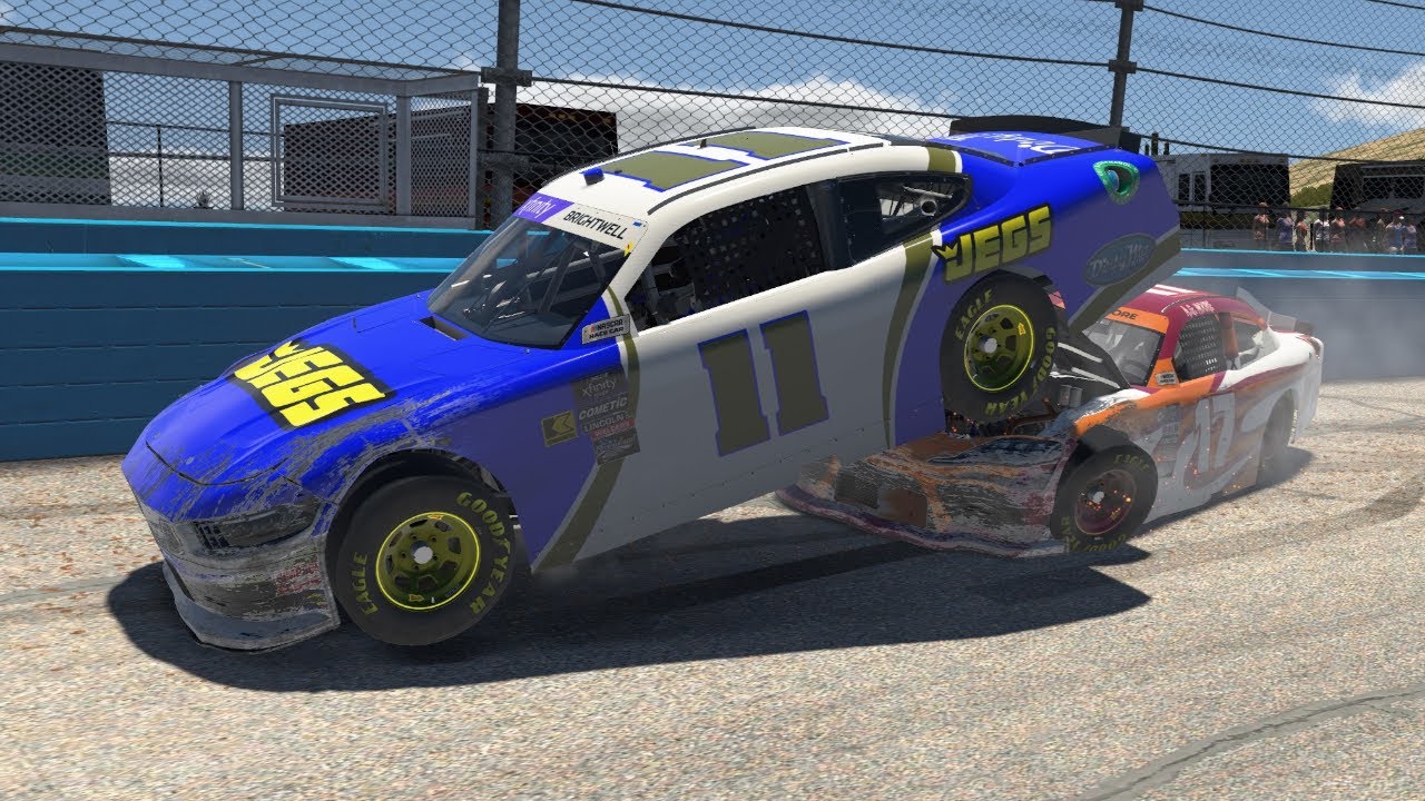 Phoenix Crash Compilation | NASCAR Xfinity Series | iRacing - YouTube