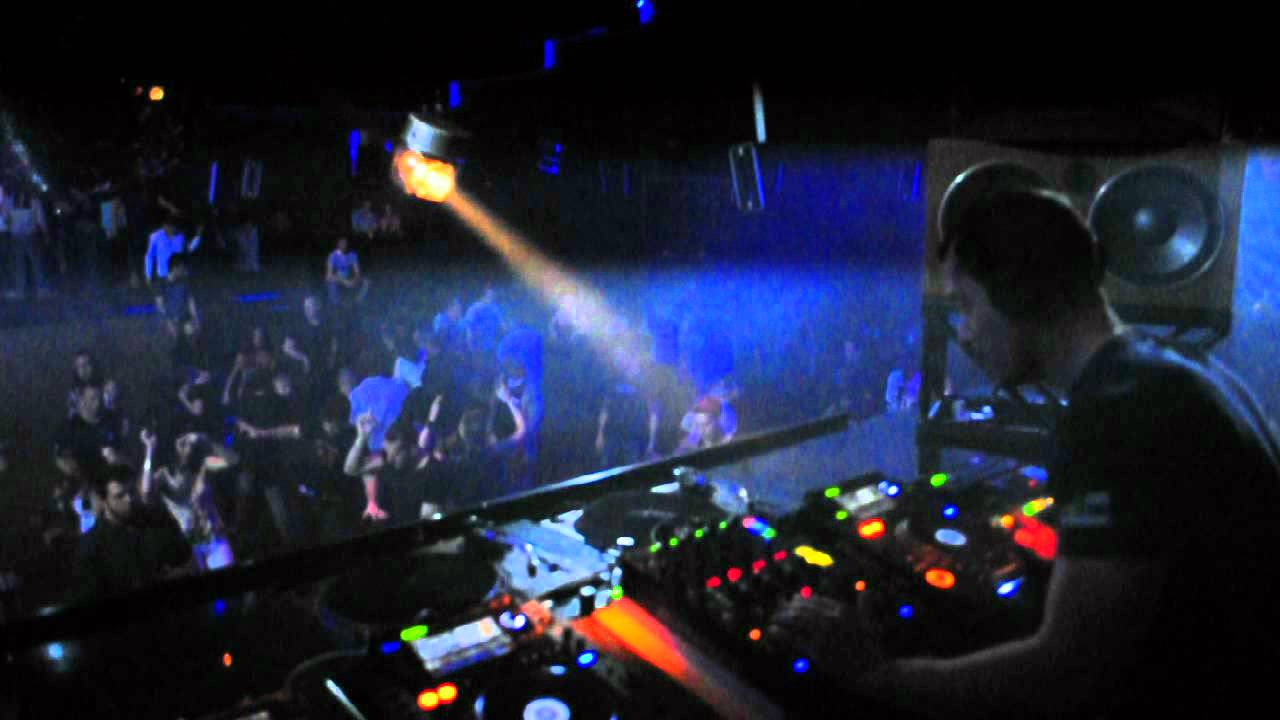 Monitor Bal en Blanc Stereo Nightclub Montreal 2 - YouTube