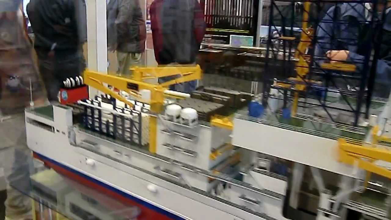 ちきゅう（地球深部探査船）模型の展示・・・JAMSTEC - YouTube