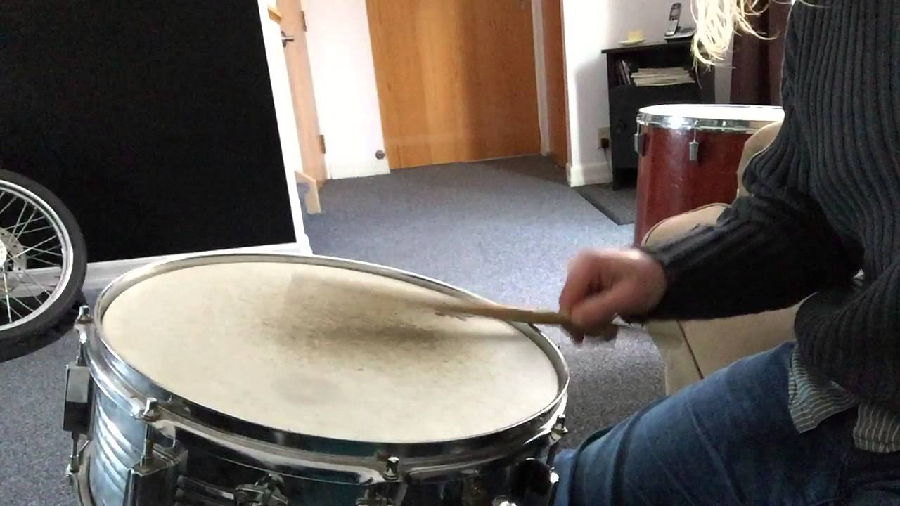 One Handed Drum Roll - YouTube