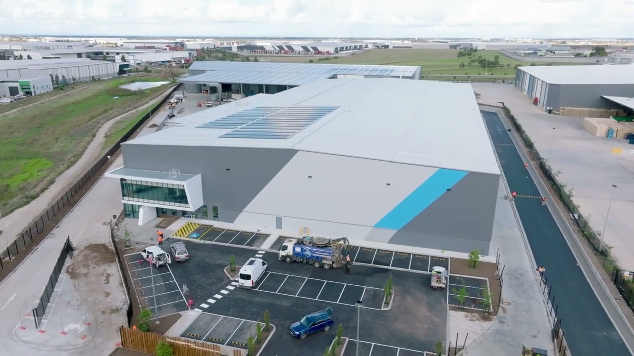 Krost Furniture and DSV warehouse timelapse at MidWest Logistics Hub ...
