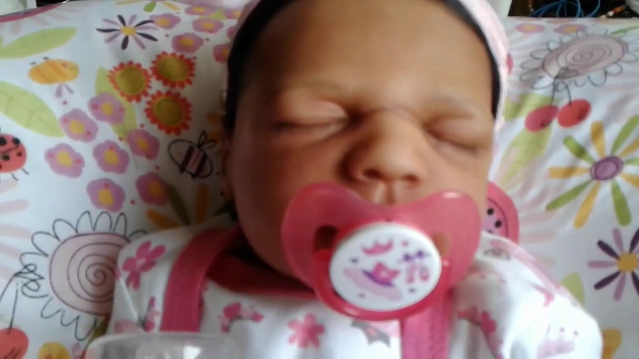 (ADULTS ONLY) Feeding Amara and chatting. - YouTube