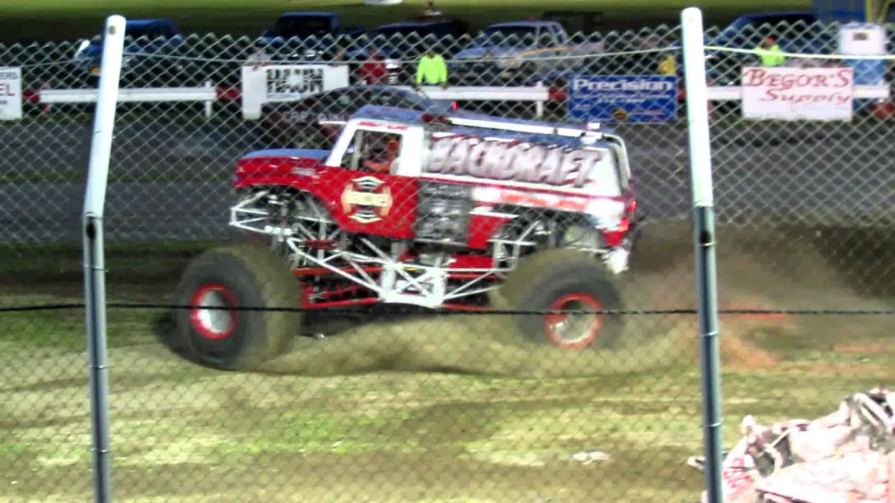 Backdraft Monster Truck Freestyle at Airborne Speedway in Plattsburgh ...