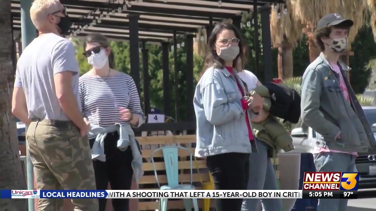 Coachella Valley locals react to new mask guidance - YouTube