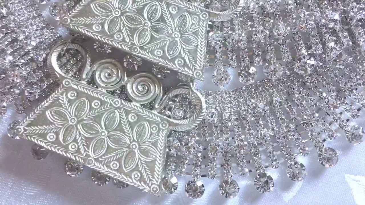 Beautiful hmong necklace - YouTube