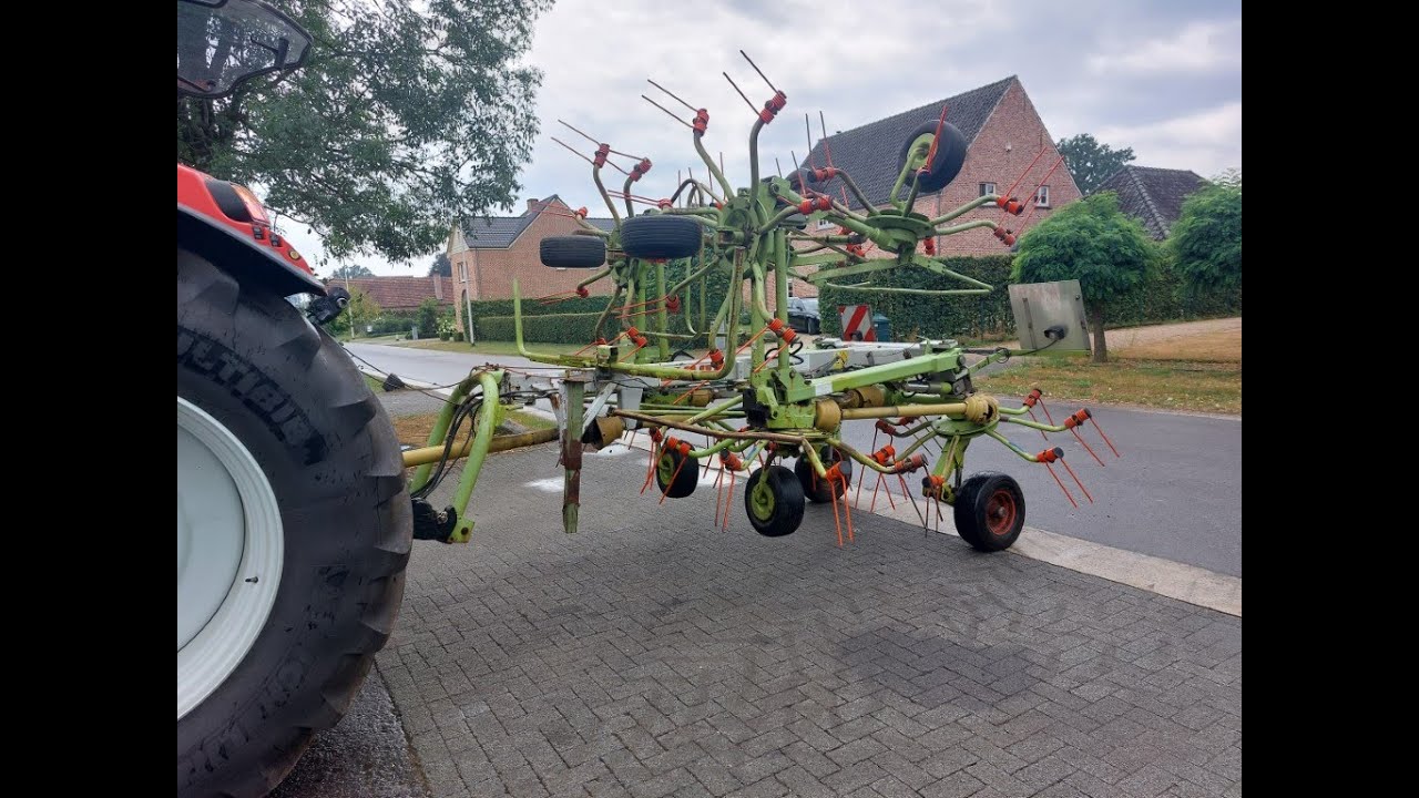 Claas Volto 1050 - YouTube