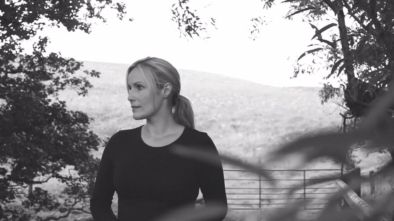 Heidi Talbot - The Year That I Was Born - YouTube