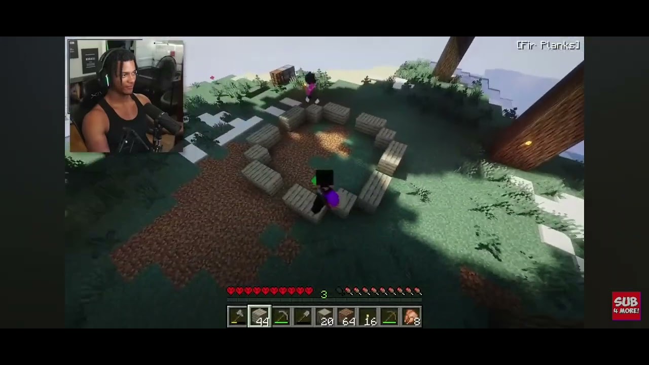 The Sussiest moment I caught in this Video💀📸 - YouTube