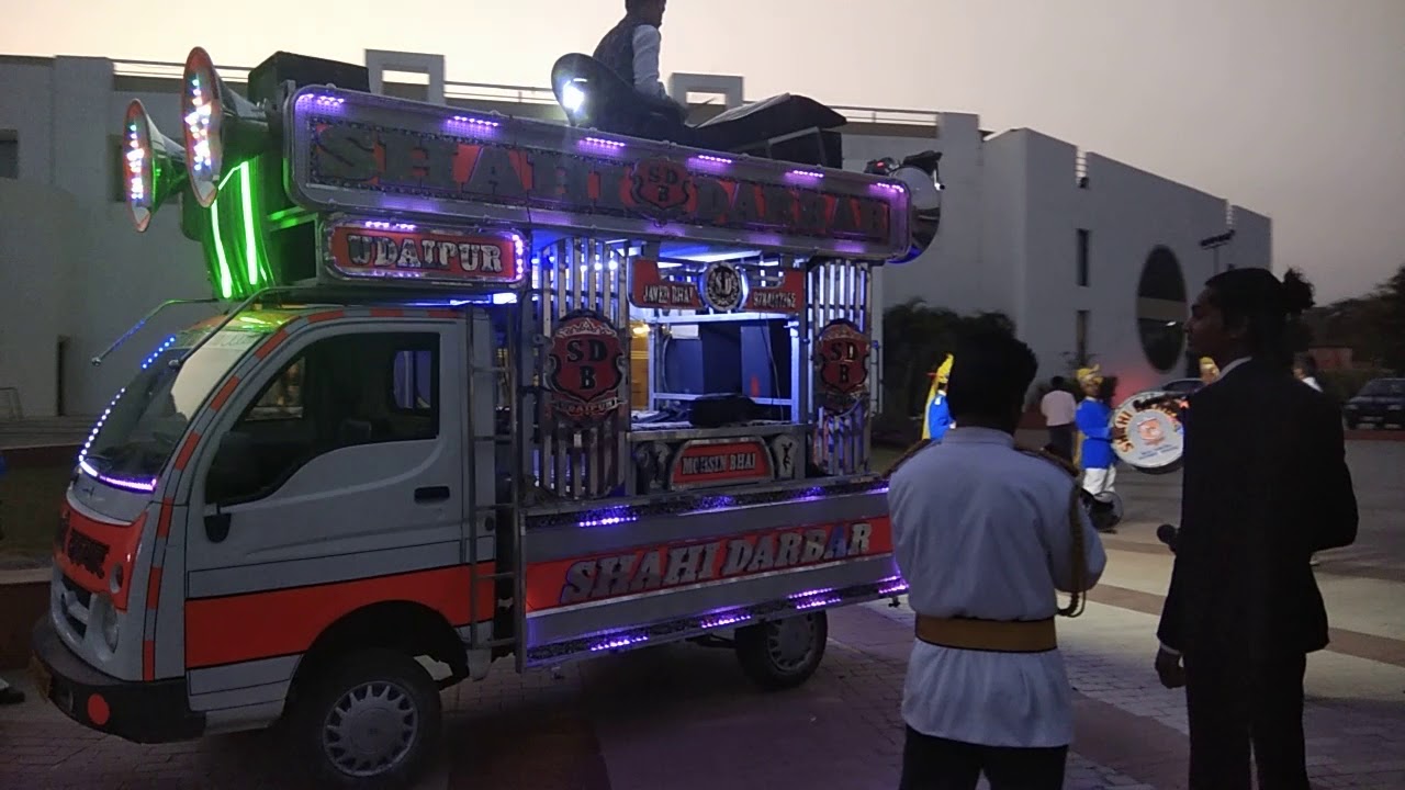 Shahi DARBAR BAND titel song.. at hotel indar Residency UDAIPUR - YouTube