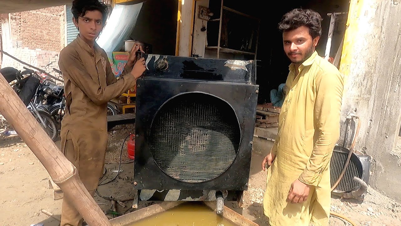 Amazing Technique Of Repairing a Truck Old Radiator - YouTube
