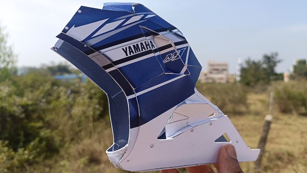 Yamaha MotoGP Bike Under Cowl Papercraft - YouTube