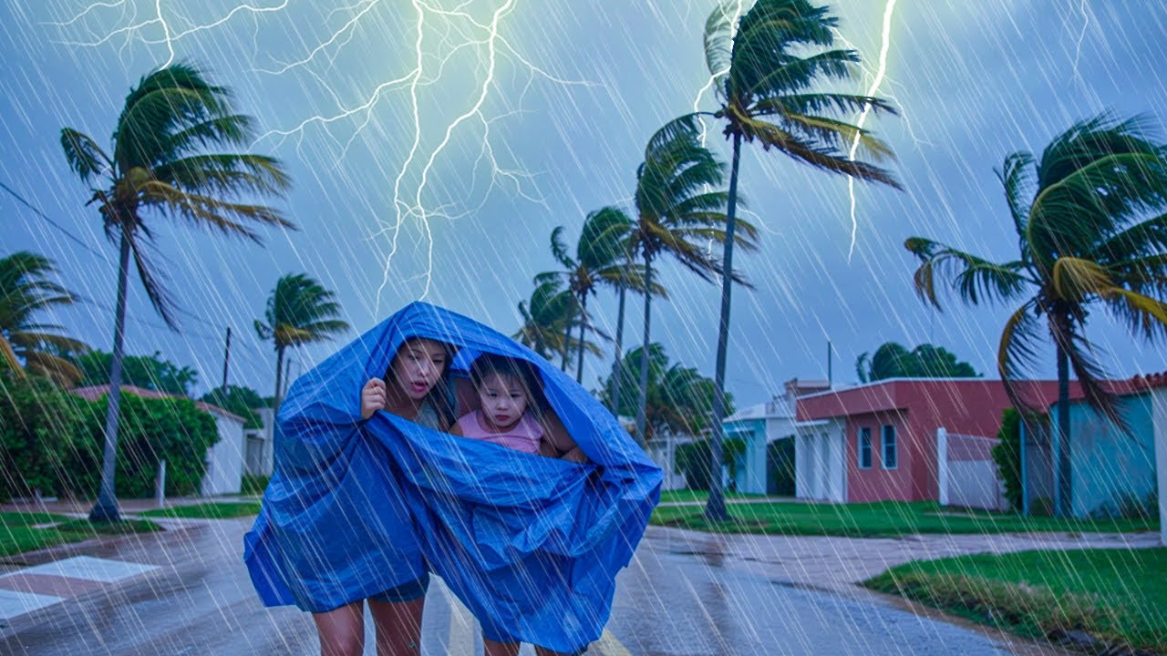 Beat Insomnia with Real Hurricane, Heavy Rain, Wind & Dense Thunder on ...