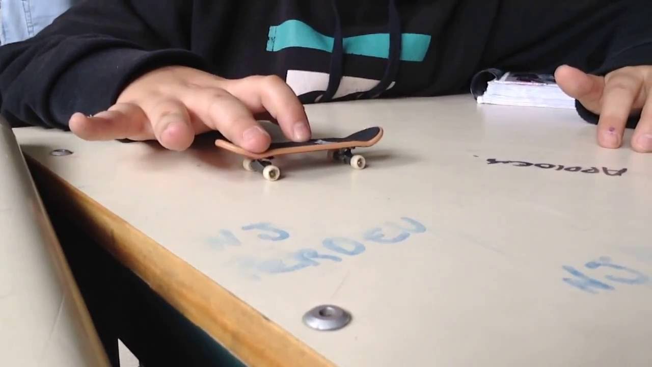 360 flip tech deck - YouTube