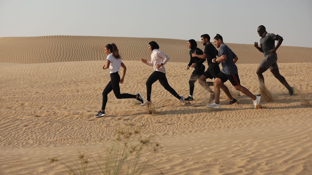 BBC World News - The Desert Runners of Dubai - YouTube