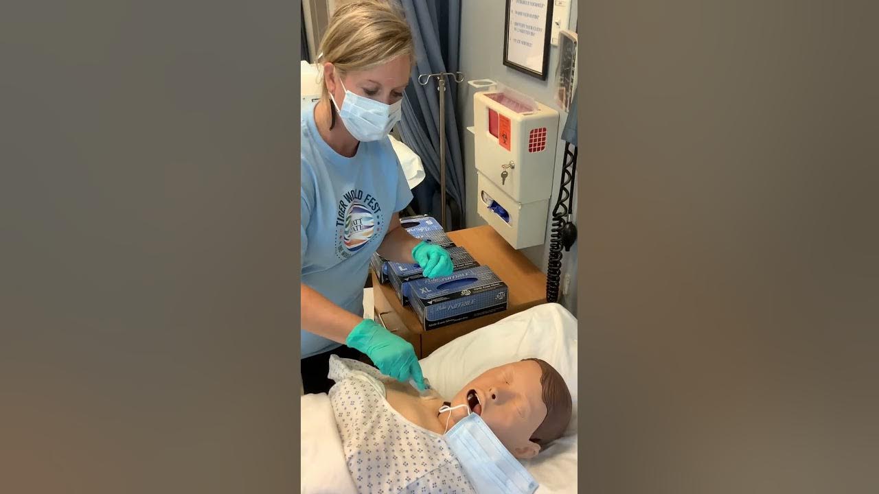 Central Line Dressing Change - YouTube