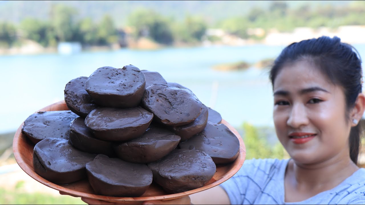Chicken Blood With Garlic Chive Recipe - Stir Fried Chicken Blood ...
