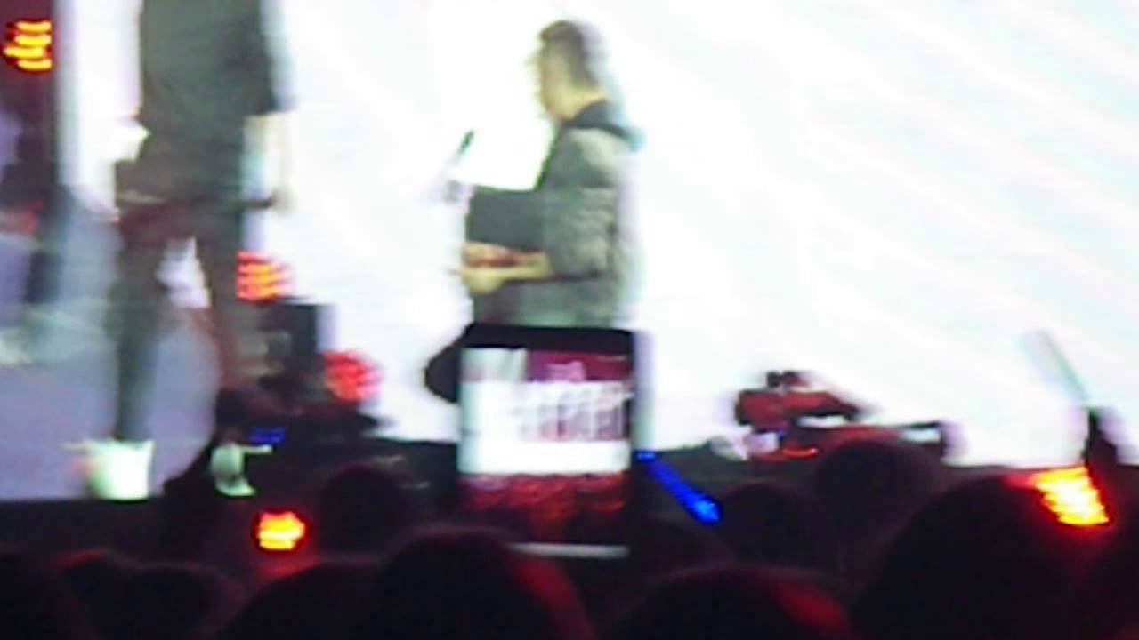One Direction - Loved You First - Oslo, Norway, 7th May 2013 - YouTube