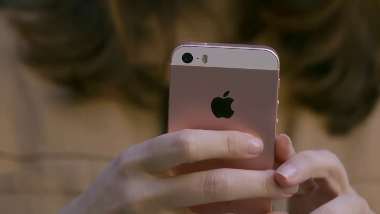 iPhone SE Commercial - YouTube