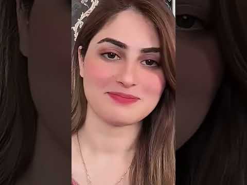 #5329 #stunning beauty @ Felize Periscope vlog