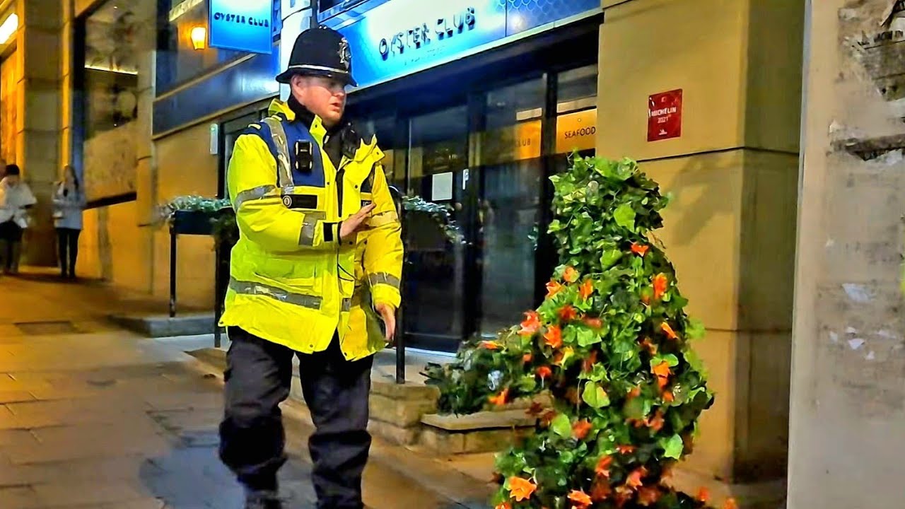 Bushman VS Man Police officer! BUSHMAN PRANK - YouTube