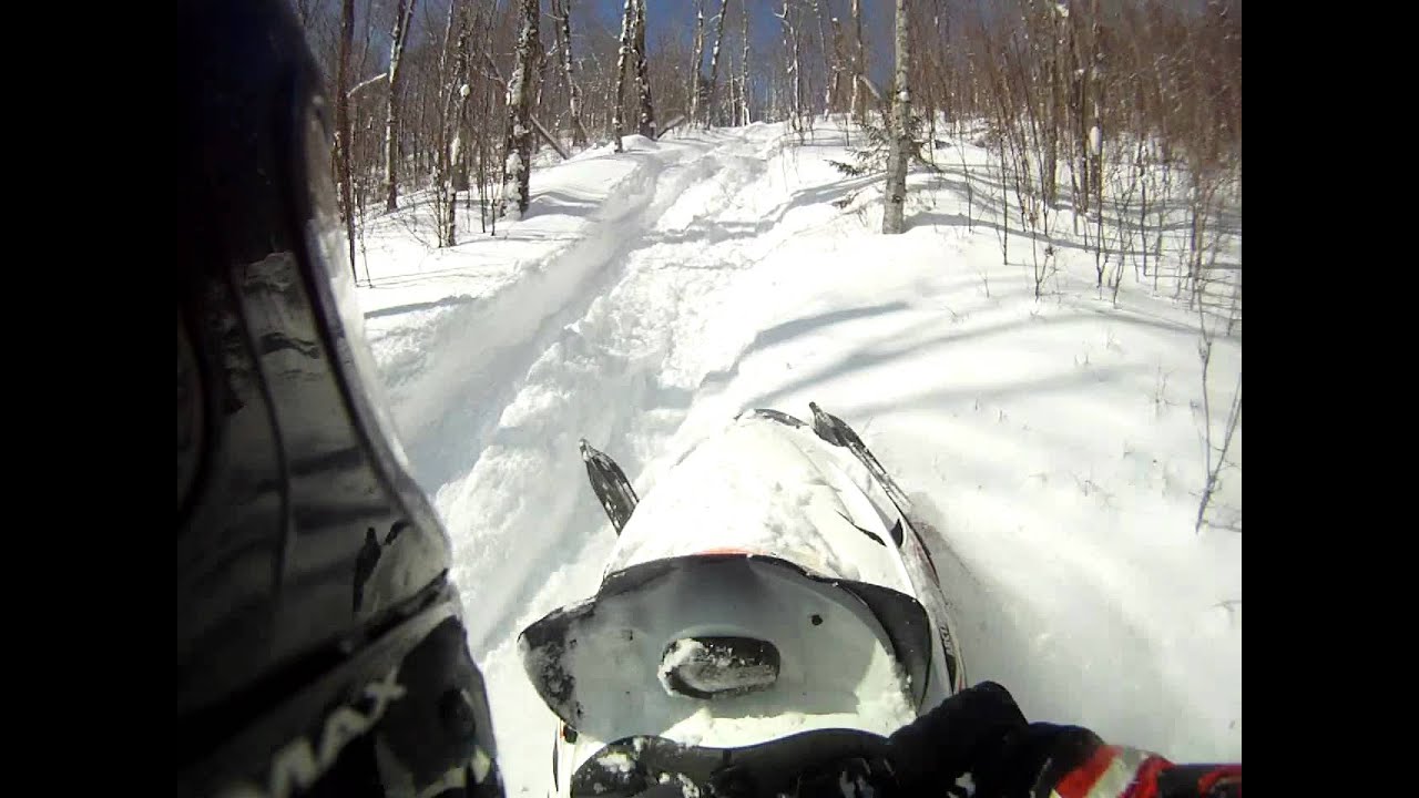 DEEP POWDER CLIMB 2011 M8 RANGELEY MAINE SNOWMOBILE - YouTube