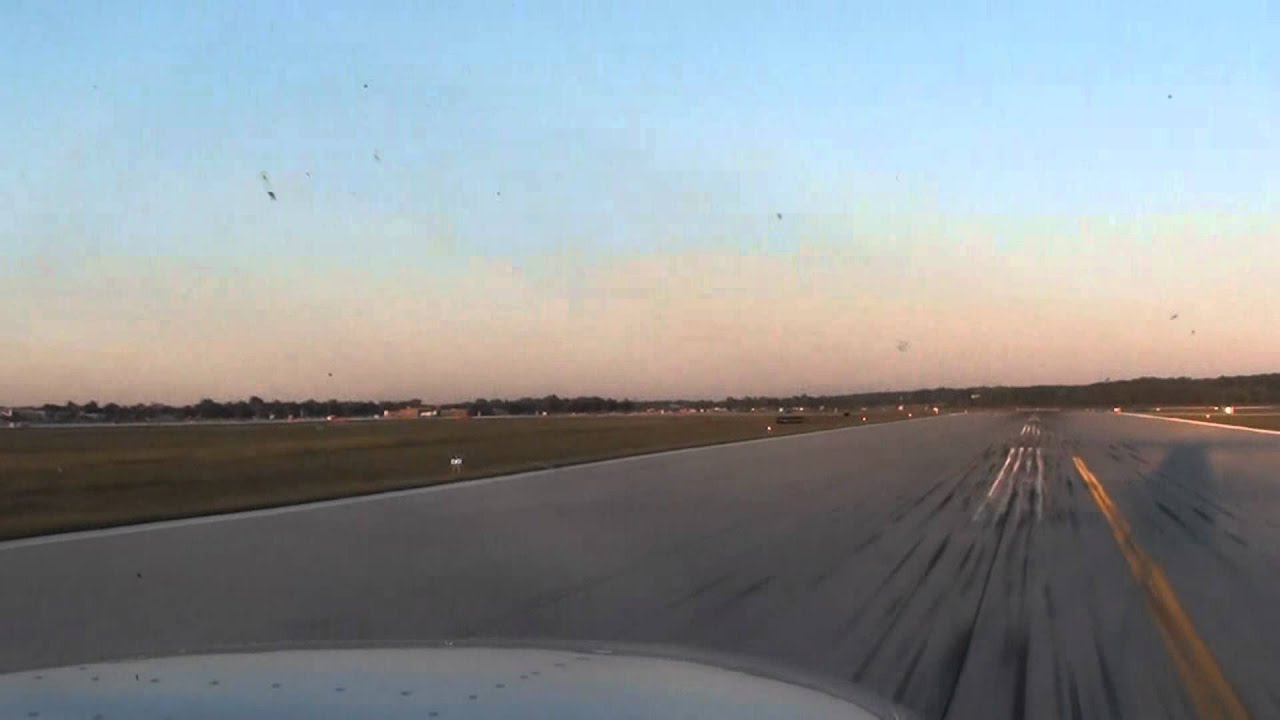 Flight back home from Quad City International(KMLI) to Chicago ...