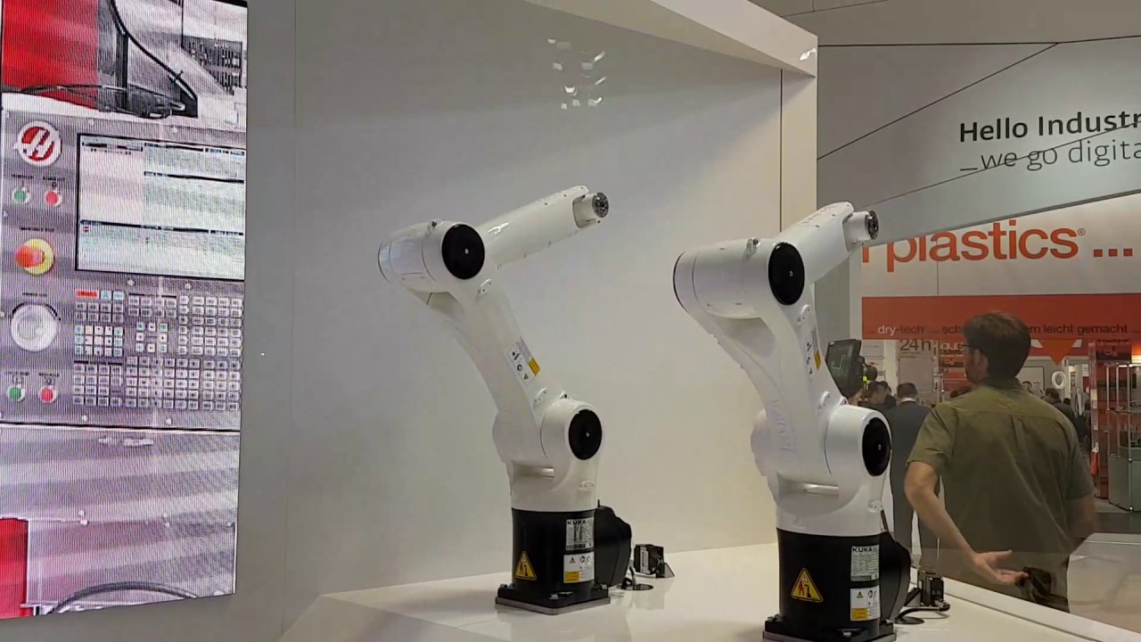 Kuka agilus industrial robot with KRC4 - tandem display - YouTube