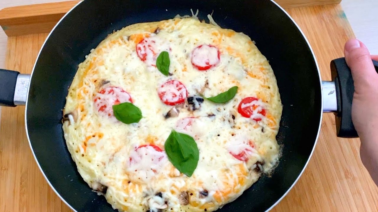 Pan Pizza in der Pfanne | leckeres Frühstück Rezept | Pfannenpizza in 10 min kochen - YouTube
