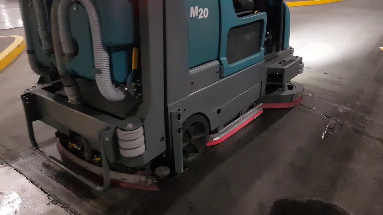Demostracion Tennant M20 - YouTube