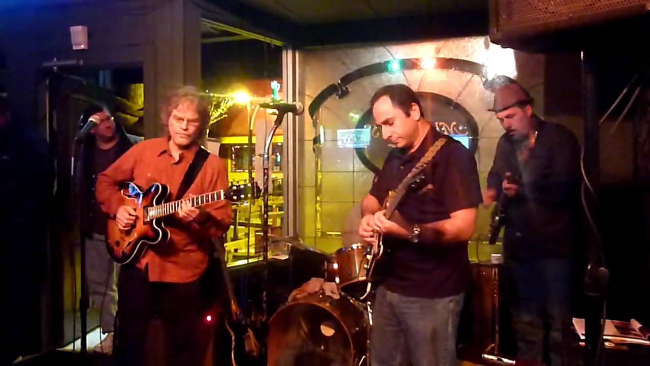 Stan Erhart at Murphy's Law jam 12-19-09 - YouTube