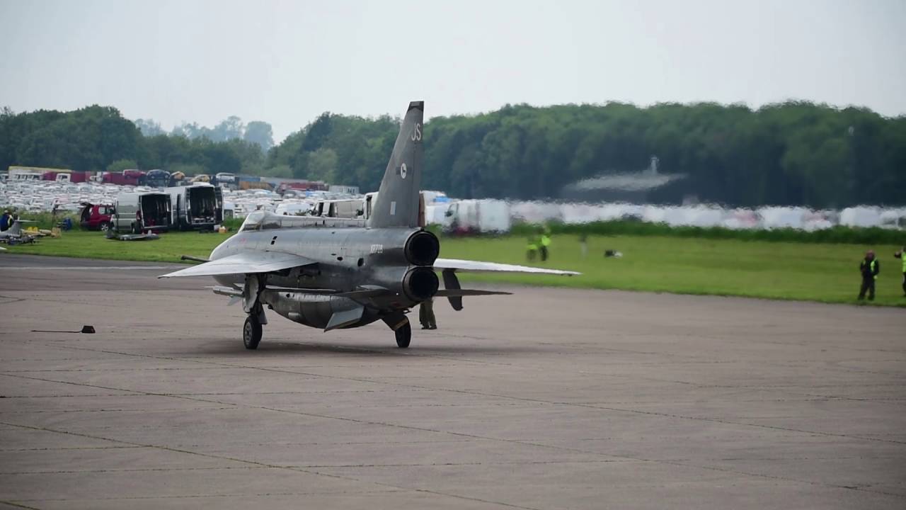 English Electric Lightning 'XR728' Fast Taxi Run at Bruntingthorpe Cold ...