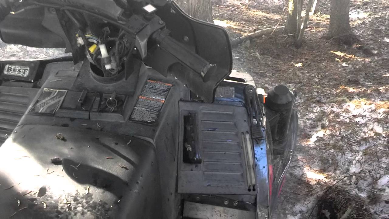 1994 Yamaha Phazer II Cold Start - YouTube