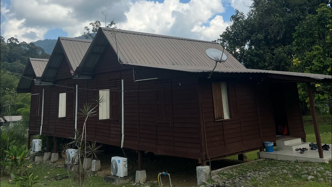 KuKiraRumah 🌱 Inai cottage - YouTube