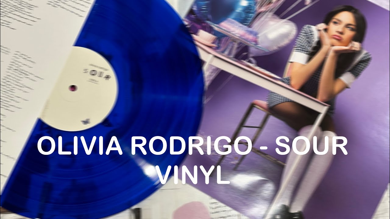 💙 Olivia Rodrigo — SOUR (Target Exclusive, vinyl) unboxing 🫧 - YouTube