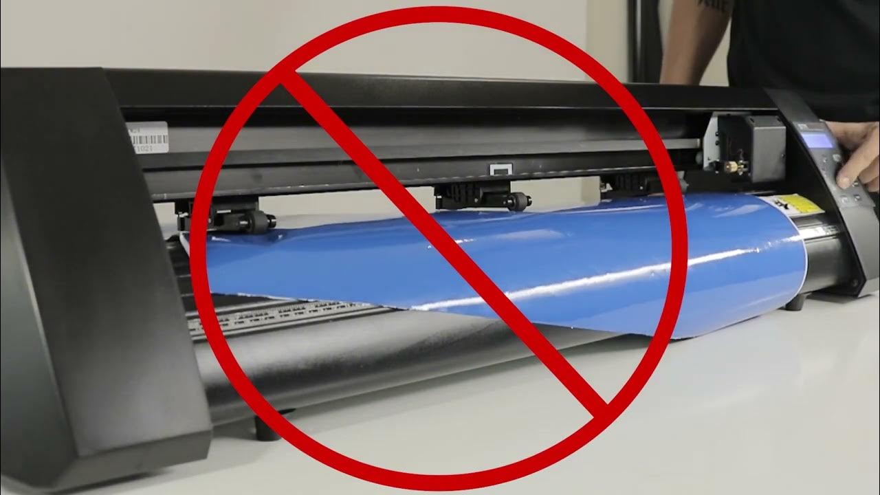 07 📄 Cómo Colocar el Material en el Plotter de Corte Custom 1 de STM Robotics para Ploteo o ...