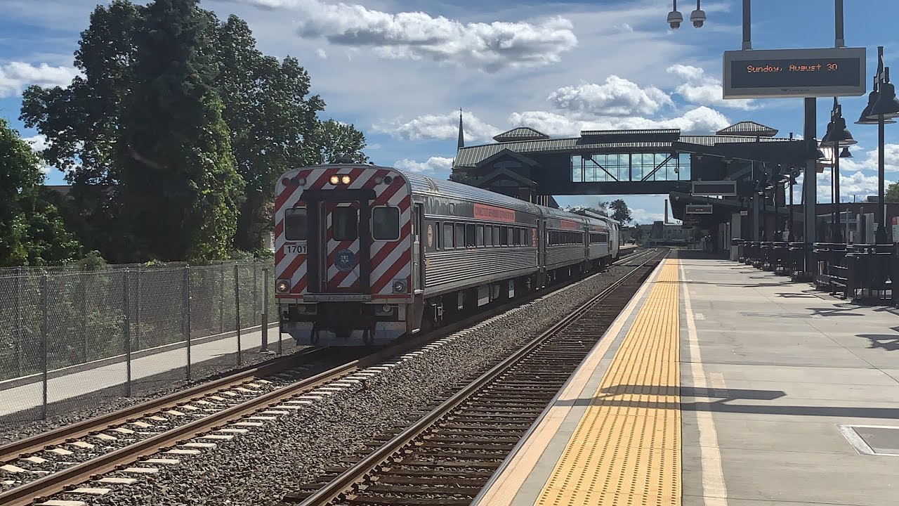 Another chill day Railfanning at the new & old Wallingford station (8 ...