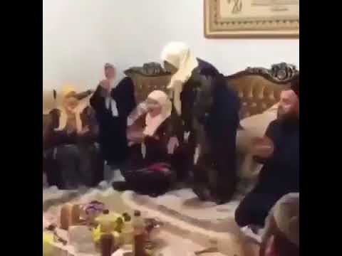 Teyzelerin Kızılderili Dansı Komik